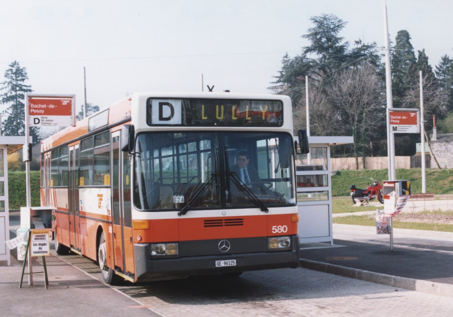Autobus Mercedes O405